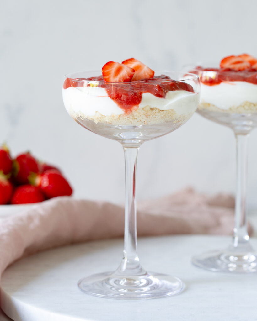 Makkelijk rabarber toetje - Zoetrecepten